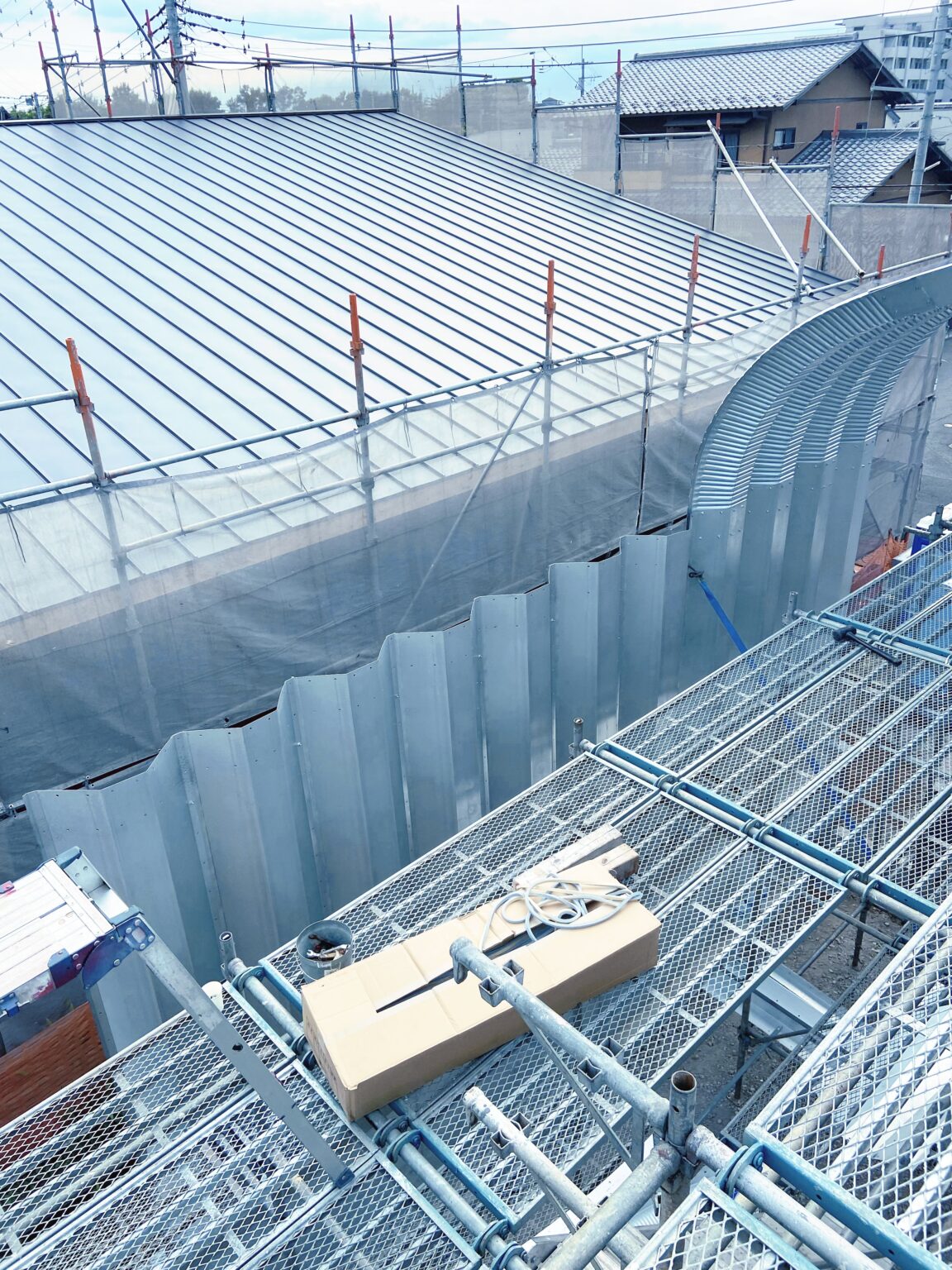 夢のガレージハウスが形に！建設過程で見えるアメリカンガレージの魅力 - アメリカンガレージ・カリフォルニアハウス販売店｜株式会社MONORISE ｜アメリカンガレージの正規輸入代理店